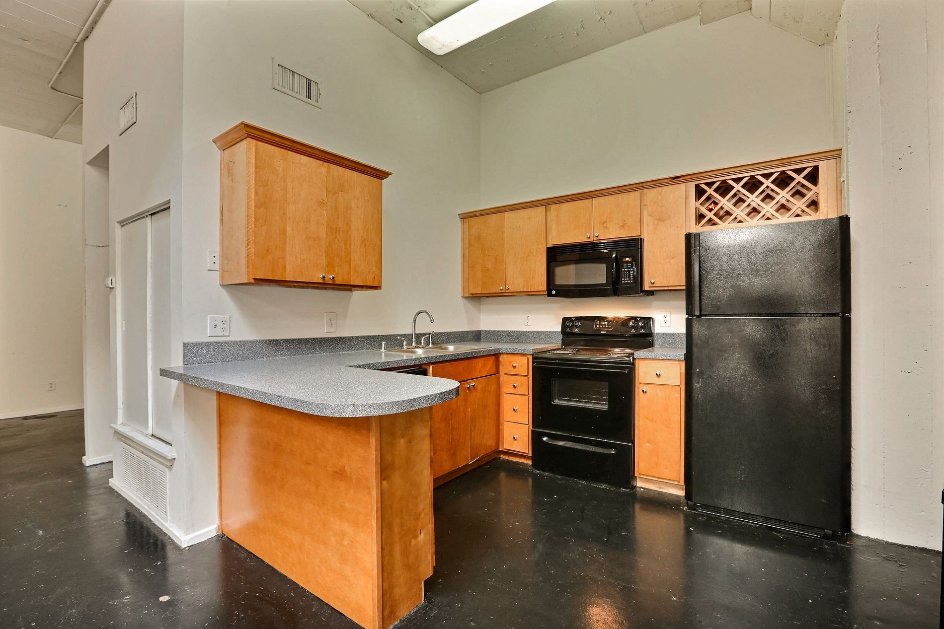 Elm Street Lofts - 2639 Elm St Dallas, TX 75226 | Apartments.com