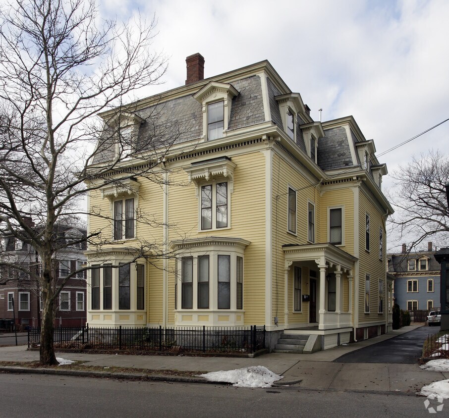 107 Parade St, Providence, RI 02909 - 107 Parade St Providence, RI ...