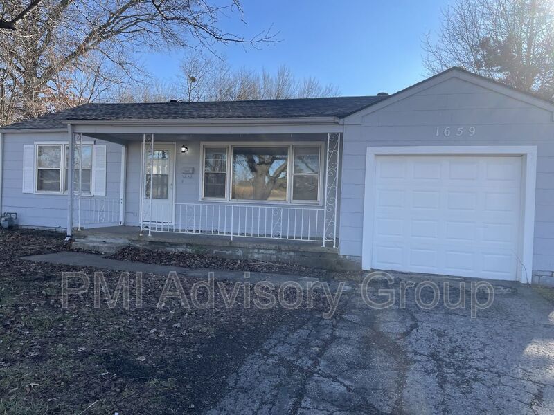 1659 Sw 21st St, Topeka, KS 66604 - House Rental in Topeka, KS ...