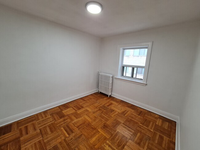 40 Isabella St, Toronto, ON M4Y 1N1 Appartements - 40 Isabella St ...