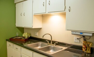 Centre Ridge Rentals - Omaha, NE | Apartments.com