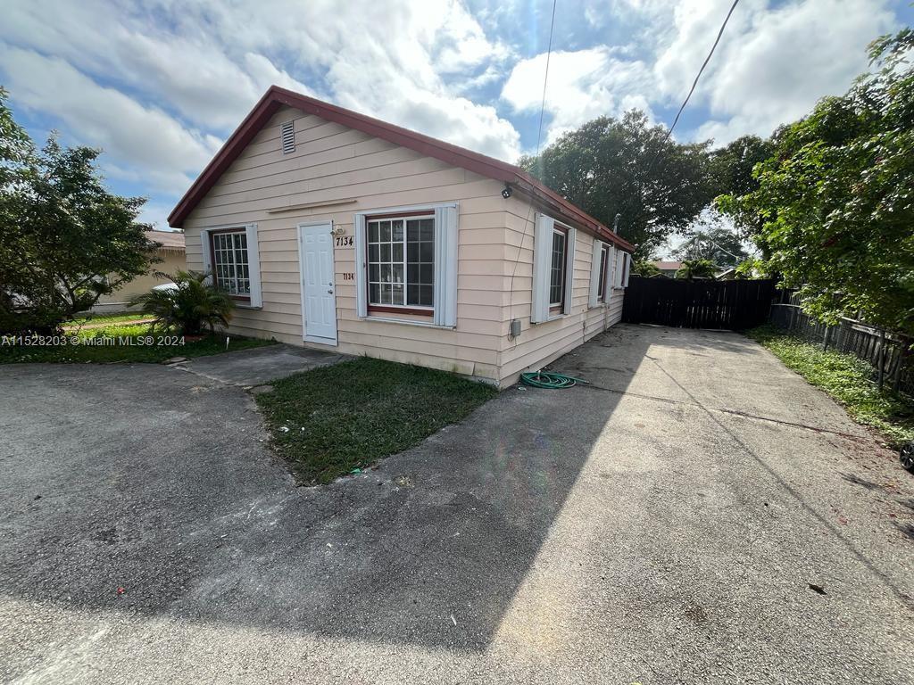 7134 SW 21st St, Miami, FL 33155 - House Rental in Miami, FL ...