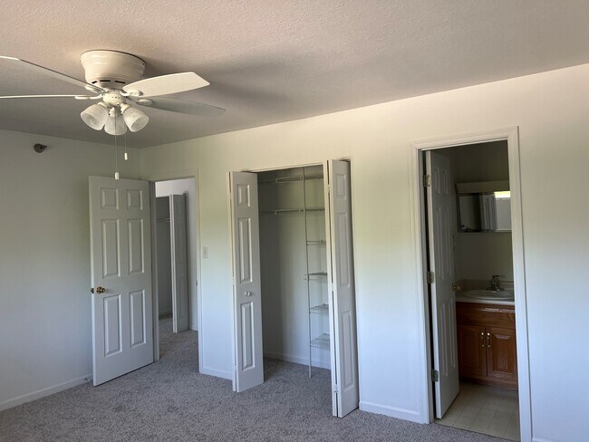 2474 N Florian - Apartments in Decatur, IL | Apartments.com