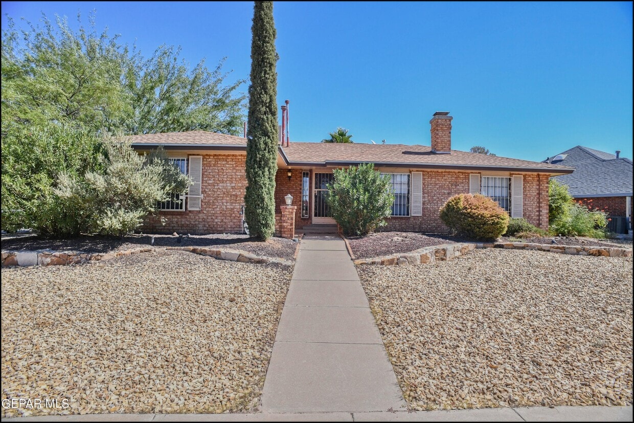 11600 Casa View Dr, El Paso, TX 79936 - Condo for Rent in El Paso, TX ...