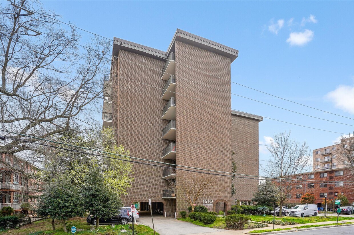 1510 12th St N, Arlington, VA 22209 - Condo for Rent in Arlington, VA ...