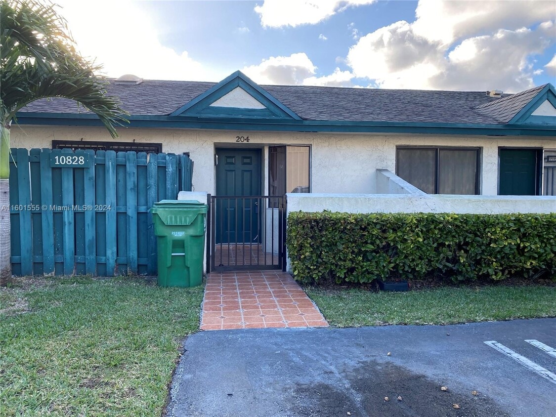 10828 SW 72Nd St Unit 204, Miami, FL 33173 - Condo for Rent in Miami, FL | Apartments.com