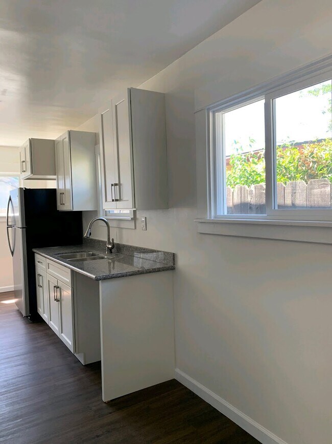 1637 S Sutter St, Stockton, CA 95206 - House Rental in Stockton, CA ...