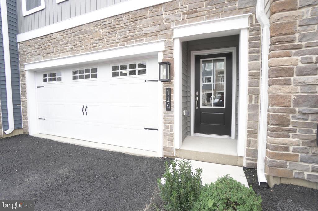 114 Higher Rock Ct, North Wales, PA 19454 - Townhome Rentals in North ...