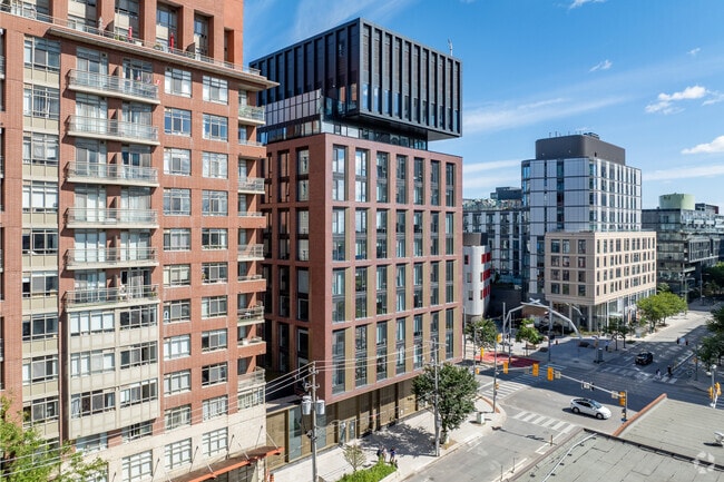 Cherry House at Canary Landing Apartments - 422 Cherry St Toronto, ON ...
