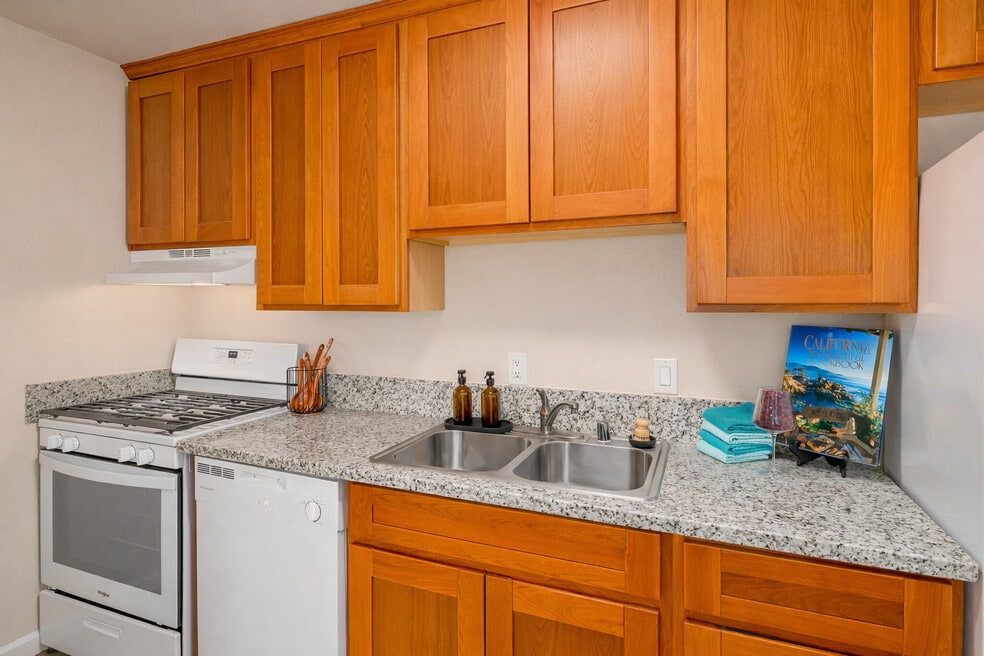 805 Riverfront - 805 Riverfront St West Sacramento, CA 95691 ...