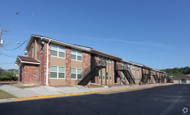 45th & Moncrief Apartments for Rent - Jacksonville, FL - 4 Rentals ...