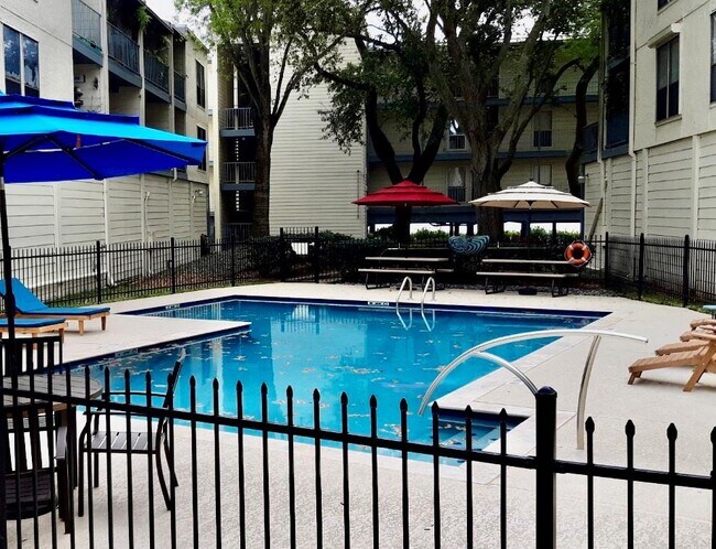 4001 E NASA Pkwy Unit 214, El Lago, TX 77586 - Condo for Rent in El ...