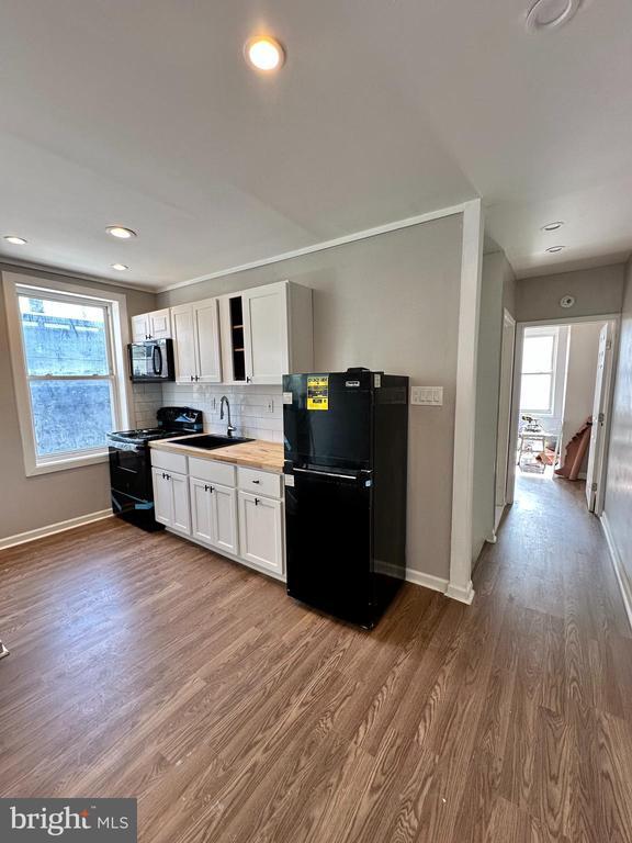 2324 N 25th St Unit 2ND FLOOR, Philadelphia, PA 19132 - Room for Rent ...