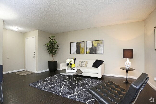 The Garrison - Apartments in Dallas, TX | Apartments.com
