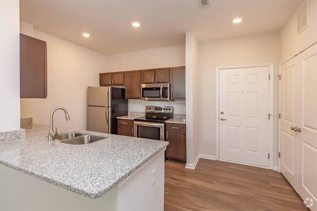 Settler's Landing Apartments for Rent with Hardwood Floors - Concord ...