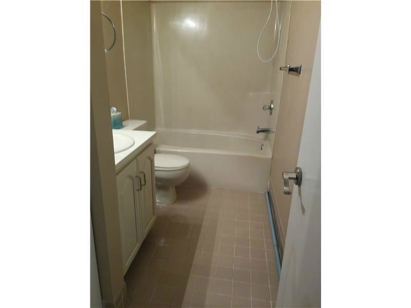 8921 Springtree Lakes Dr Sunrise, FL 33351 - Alquileres en Sunrise, FL ...