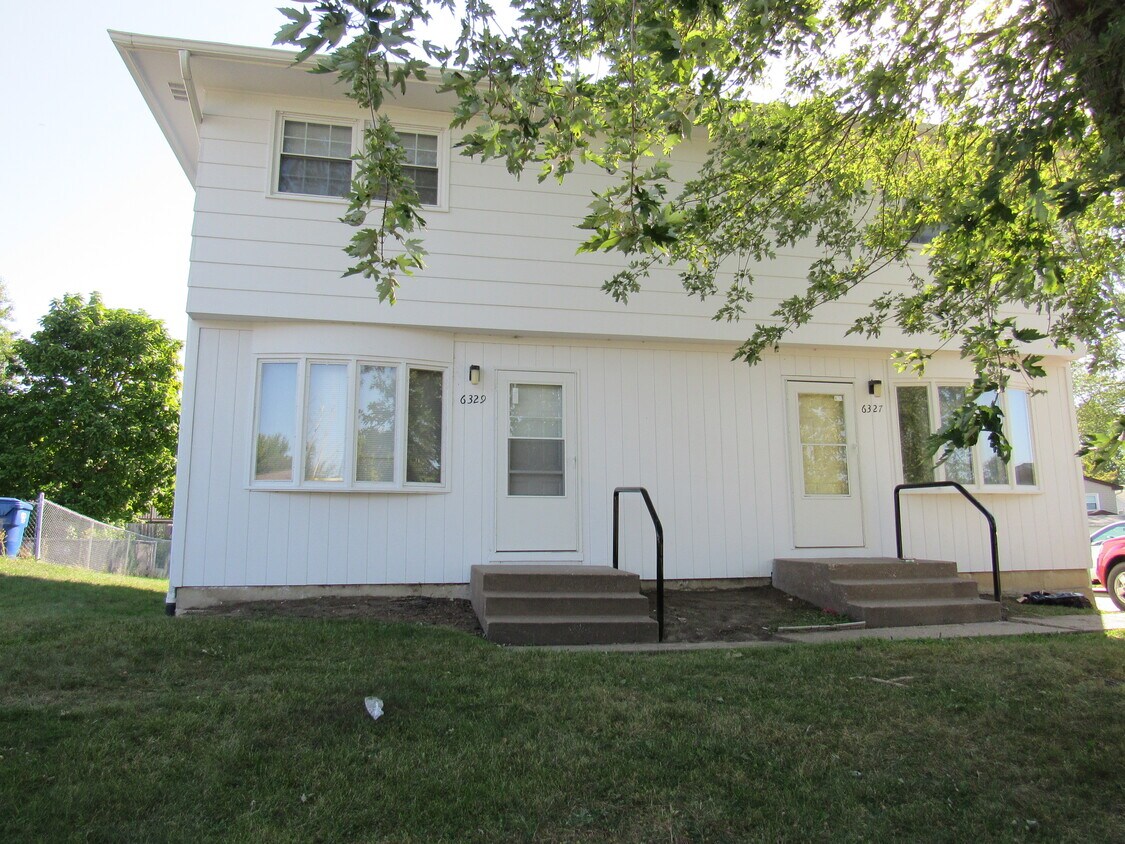 6329 Western Ave, Davenport, IA 52806 - House Rental in Davenport, IA ...