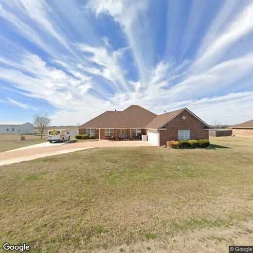 304 Choctaw Ave, Geronimo, OK 73543 - House Rental in Geronimo, OK ...