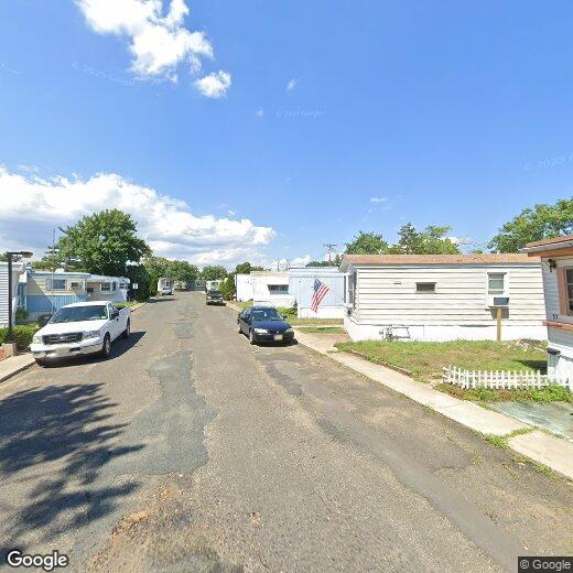 17 Avenue C, Hazlet, NJ - House Rental in Hazlet, NJ | Apartments.com