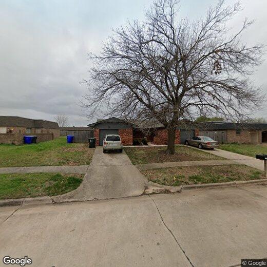 122 Crystal Cir, Norman, OK 73069 - Townhouse for Rent in Norman, OK | Apartments.com