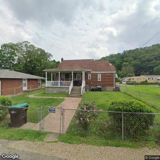16 Spring St, Etna, PA 15223 - House Rental in Etna, PA | Apartments.com