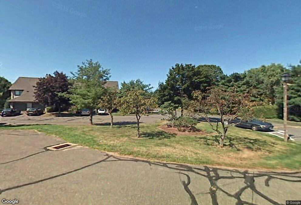 211 Foxboro Dr Unit 211, Newington, CT 06111 - Condo for Rent in ...