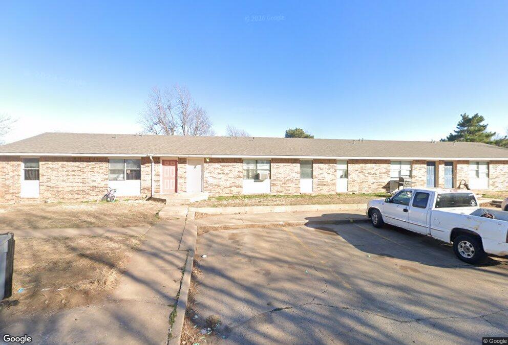 716 S County Line Rd, Geary, OK 73040 - Room for Rent in Geary, OK ...