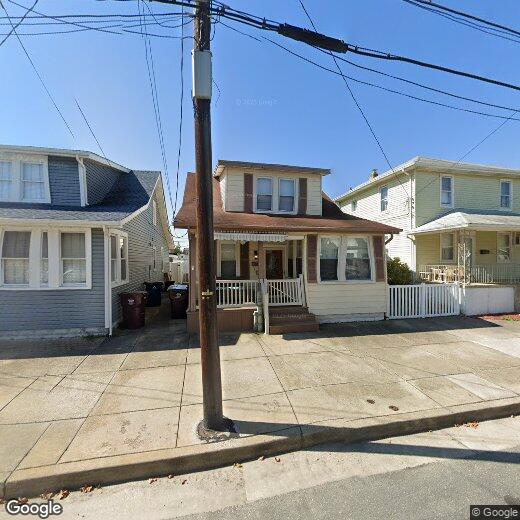 112 N Bryant Ave