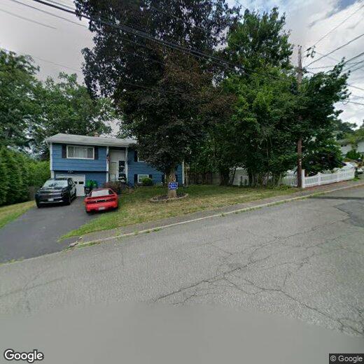 717 Manette Ln, Valley Cottage, NY 10989 - House Rental in Valley ...