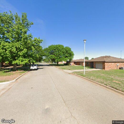 2218 Seth Ave, Weatherford, OK 73096 - Townhome Rentals in Weatherford ...