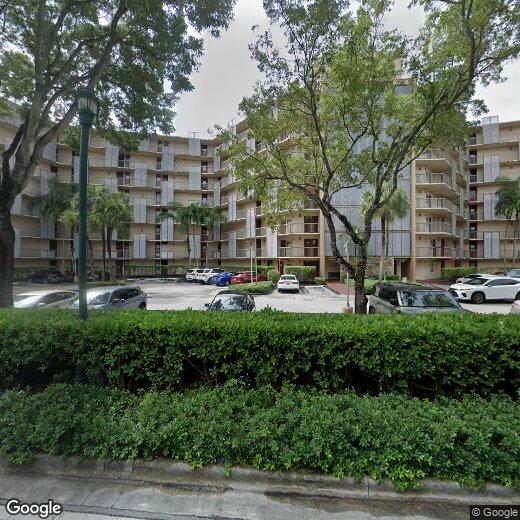 3301 N Country Club Dr, Miami, FL 33180 - Townhome Rentals in Miami FL ...