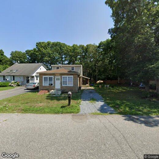 330 Commack Rd, Shirley, NY 11967 - House Rental in Shirley, NY ...