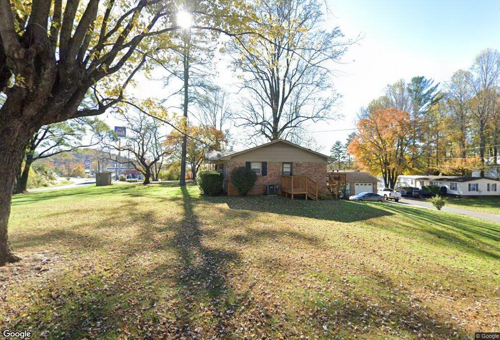 53 Alverson Ln, Hendersonville, NC 28791 - Room for Rent in ...