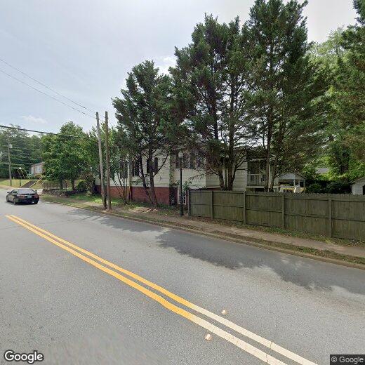 34 West St, Newnan, GA 30263 - House Rental in Newnan, GA | Apartments.com